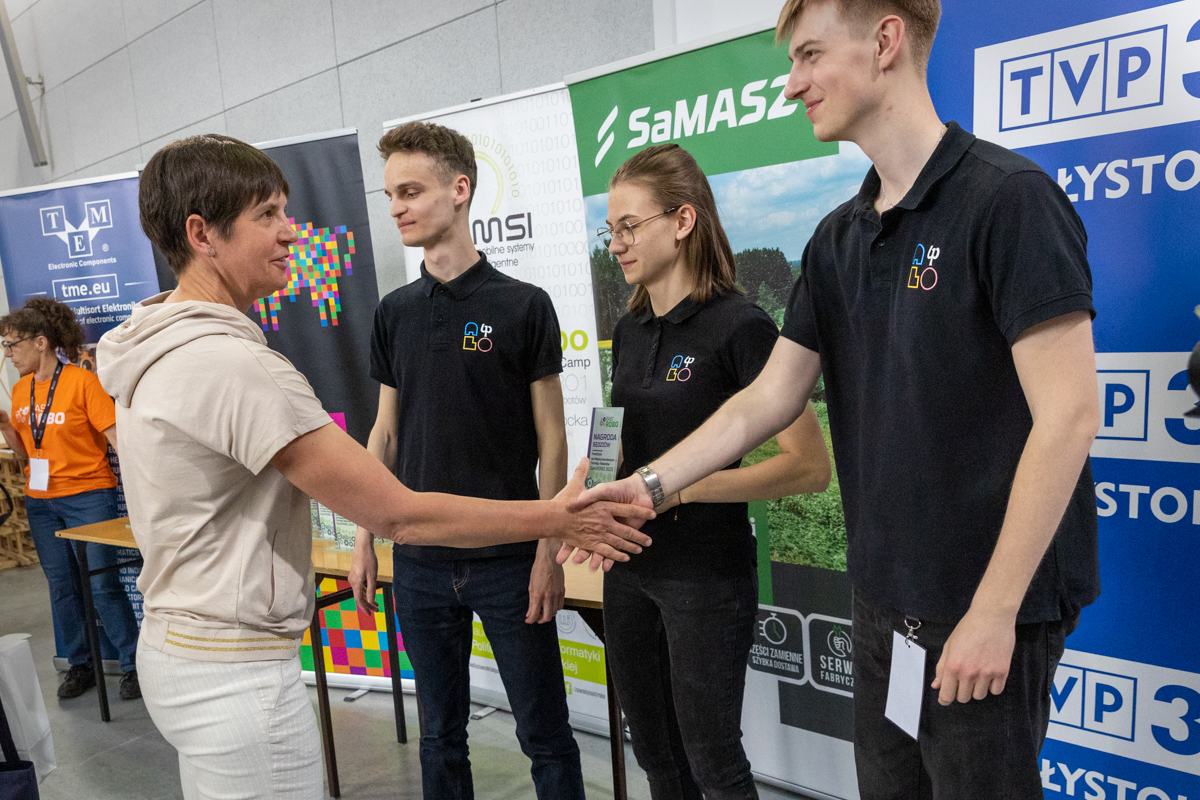 Aktualności ALO PB - STJM znów wygrywa międzynarodowe zawody